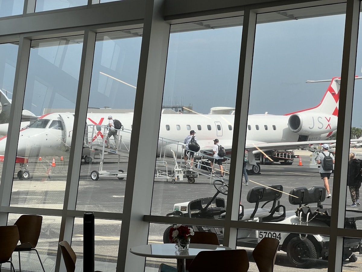 By-the-seat private jet JSX completes Starlink WiFi installation