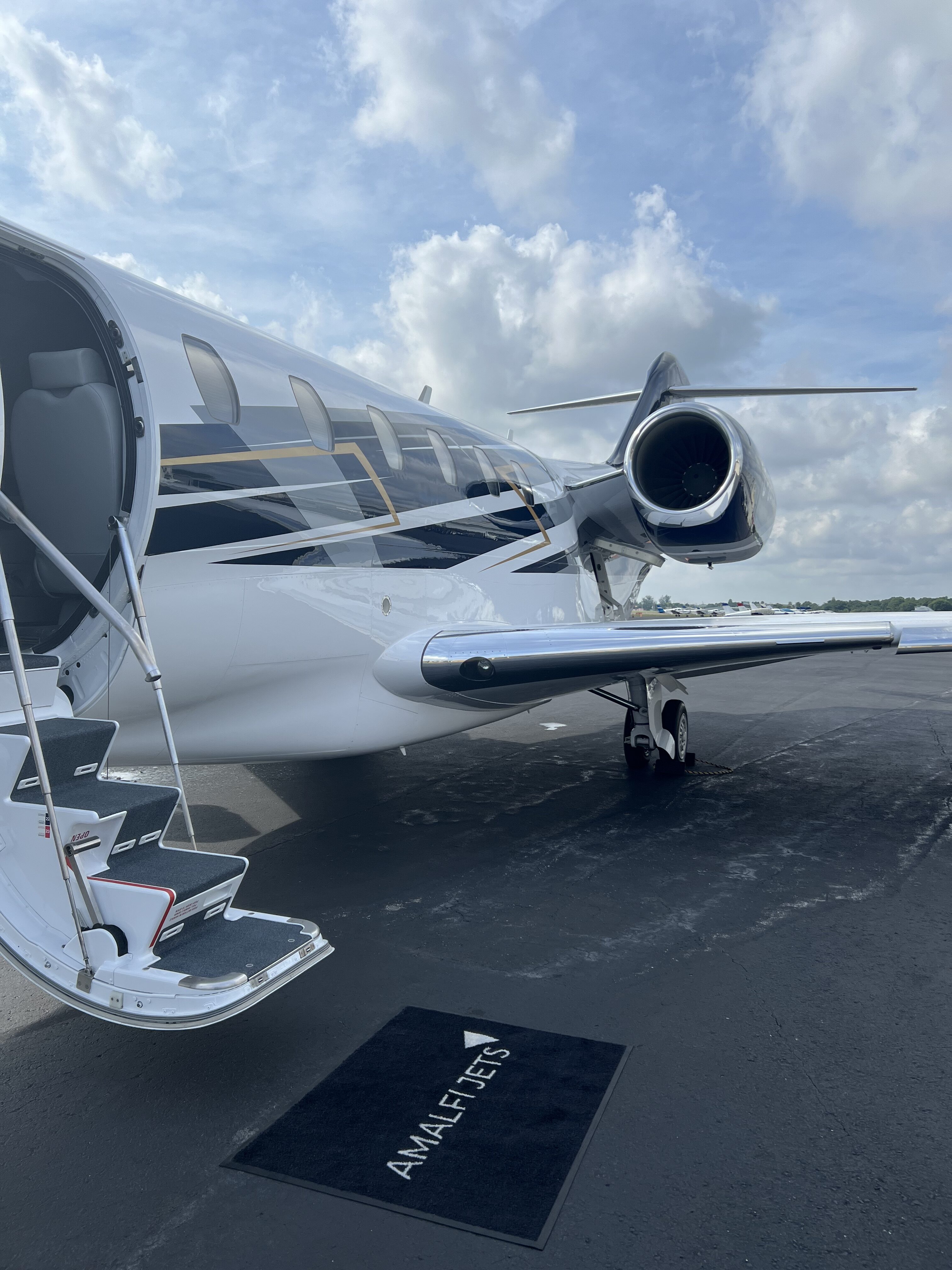 Jet Card Insights: 5 examples of how tax-free offers can cost you more