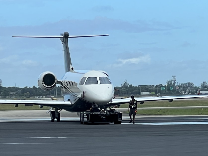 Private Jet Card Comparisons makes 50th update of 2025