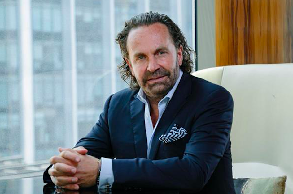 VistaJet launches in-flight wine program - Private Jet Card Comparisons