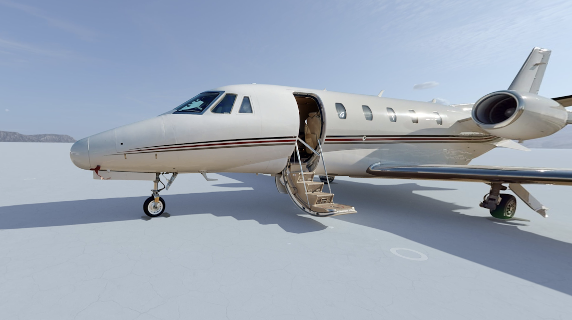 NetJets extends sales for One Card XLS jet card